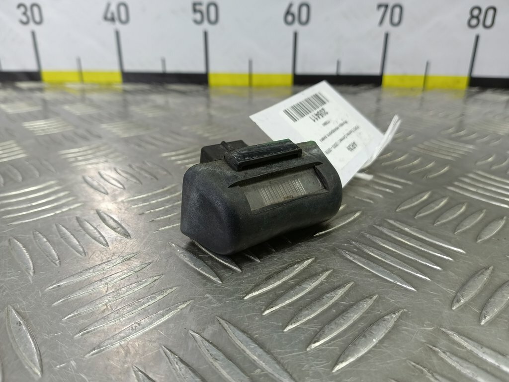 Фонарь номерного знака Б/У для FORD Tourneo Connect I (2002—2009) 1732840