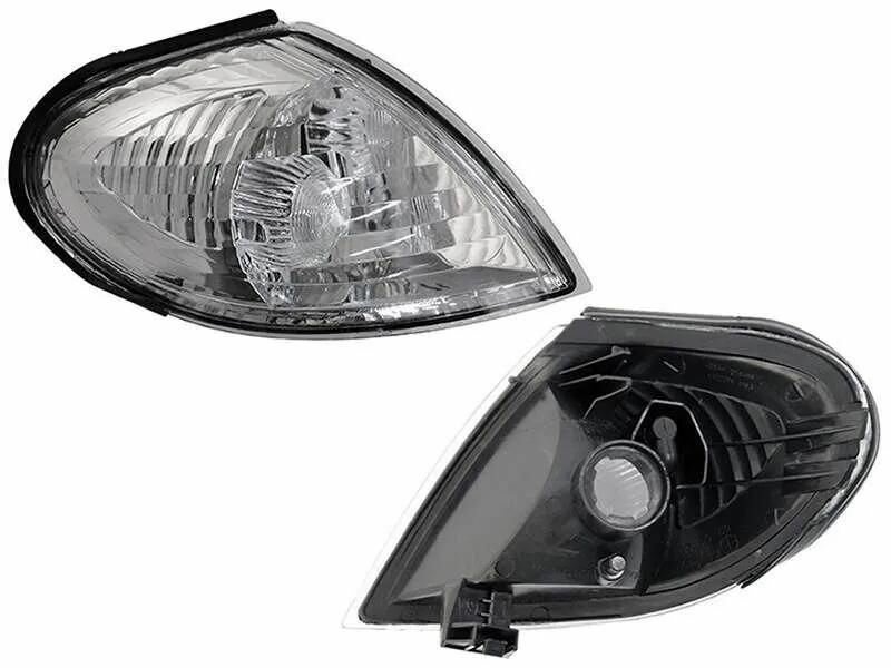 Габарит SAT ST-215-1592R Nissan Bluebird Sylphy 00-03 справа к фаре ST-215-1188R