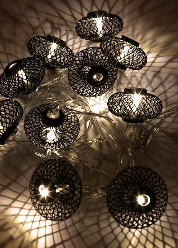 Гирлянда светодиодная Космос Фонарики черные, 5х3 см, 10 LED, теплый белый, 1.8+0.3 м