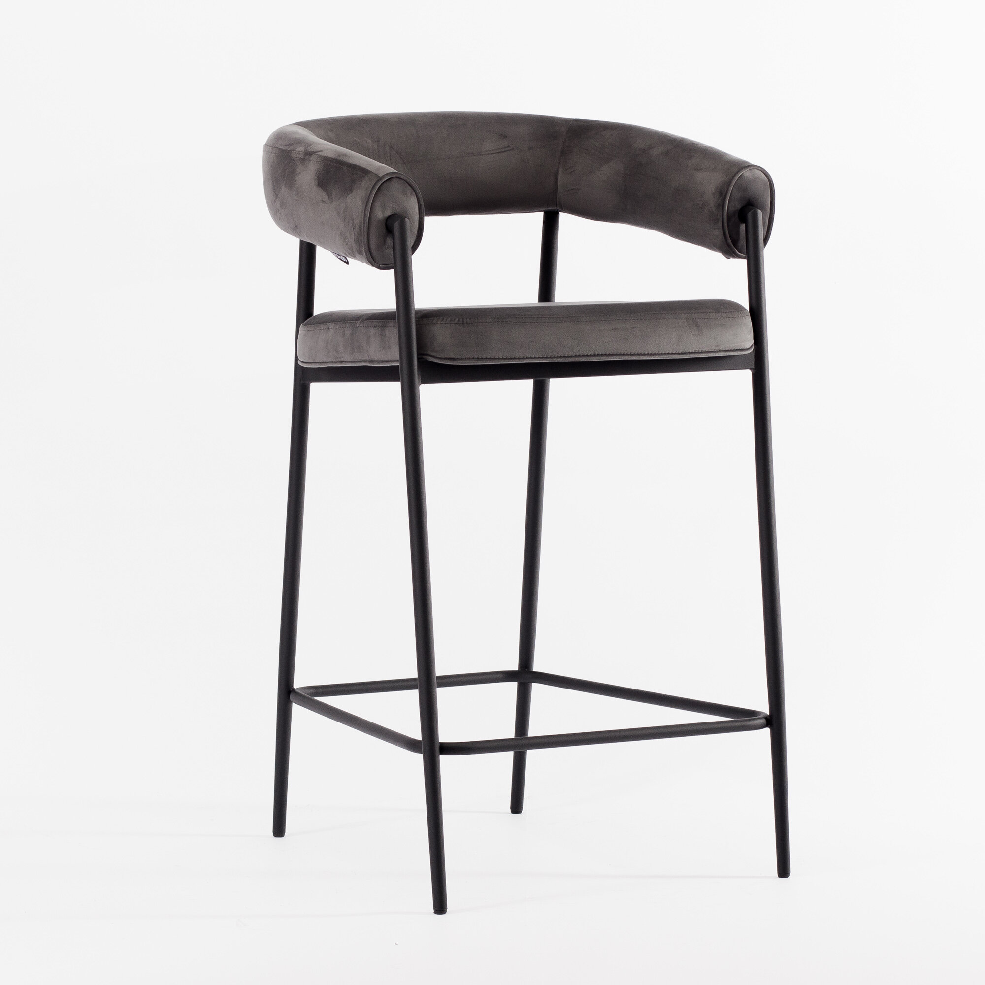 Стул полубарный Манчестер сиденье с наклоном темно-серый бархат ножки металл черный для дома/для гостиной/для столовой/для кафе/кухонный стул/стул кухонный