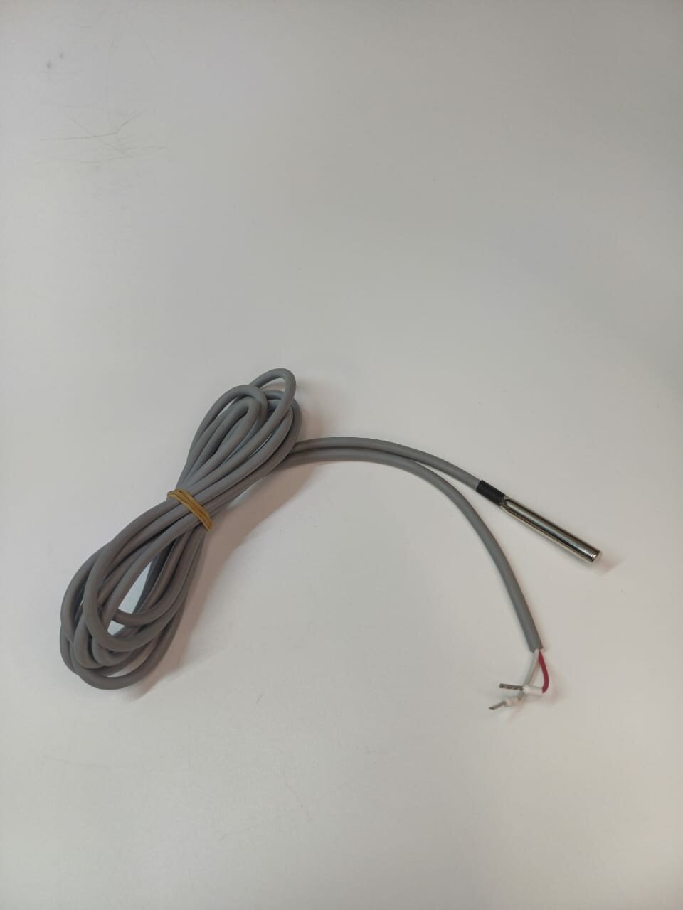 Датчик температуры компрессора KTY -50 . +120 градусов 3метра арт. 4941120303/1312305200/Y04CM70.00/K9411