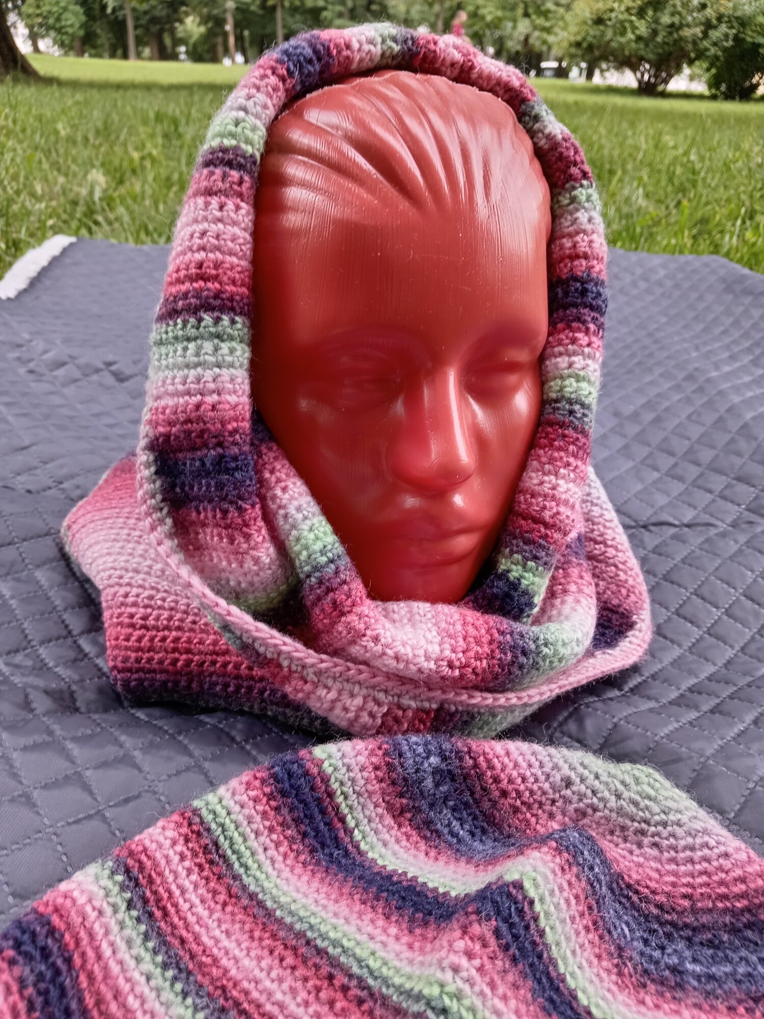 Комплект с шарфом Гущина В.В. Полосы разноцветные