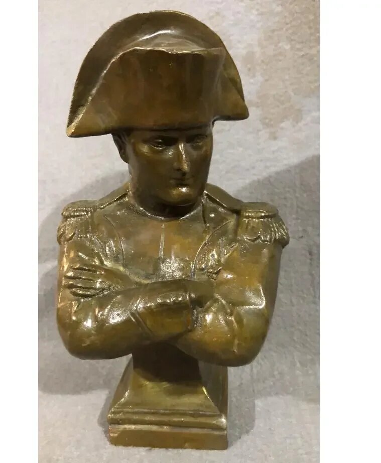 Бюст императора Николая II из меди