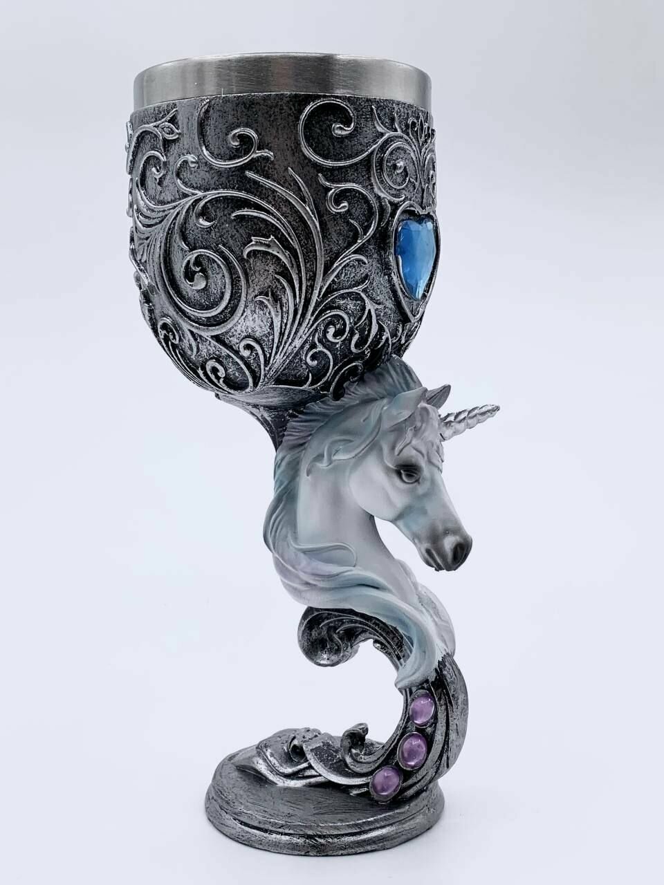 Кубок-бокал "Белый Единорог", в готическом стиле, с ножкой-единорогом, полистоун, 200мл