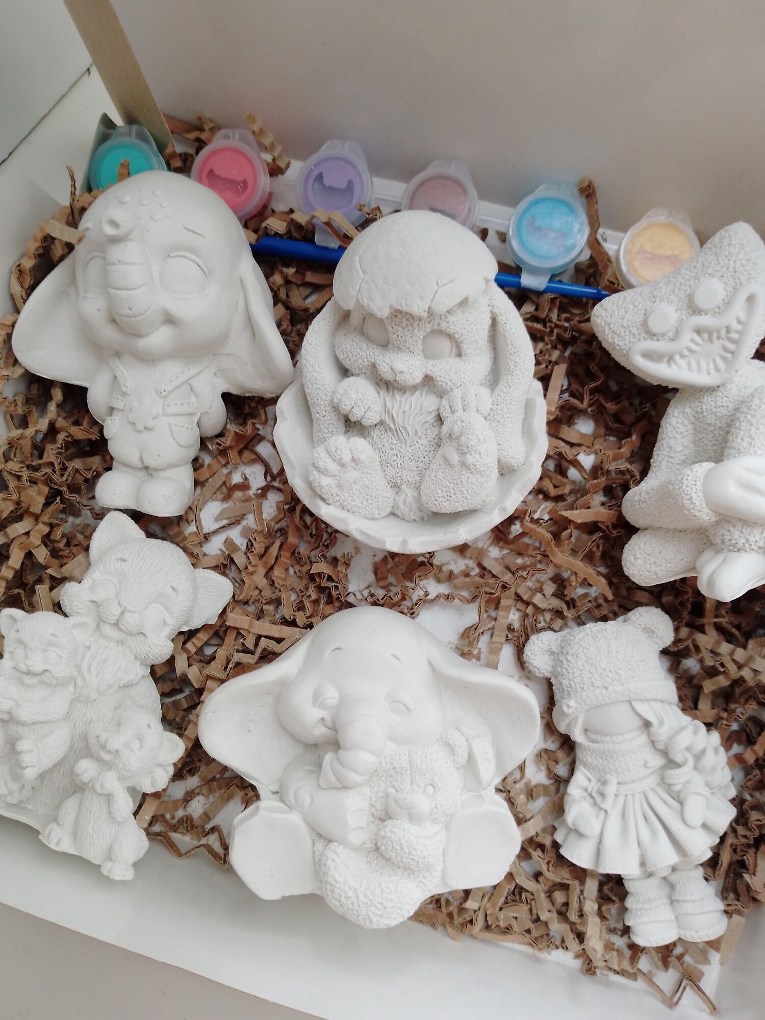 Набор 3D-раскраска "5 фигурок", с красками и кистью, в подарочной упаковке