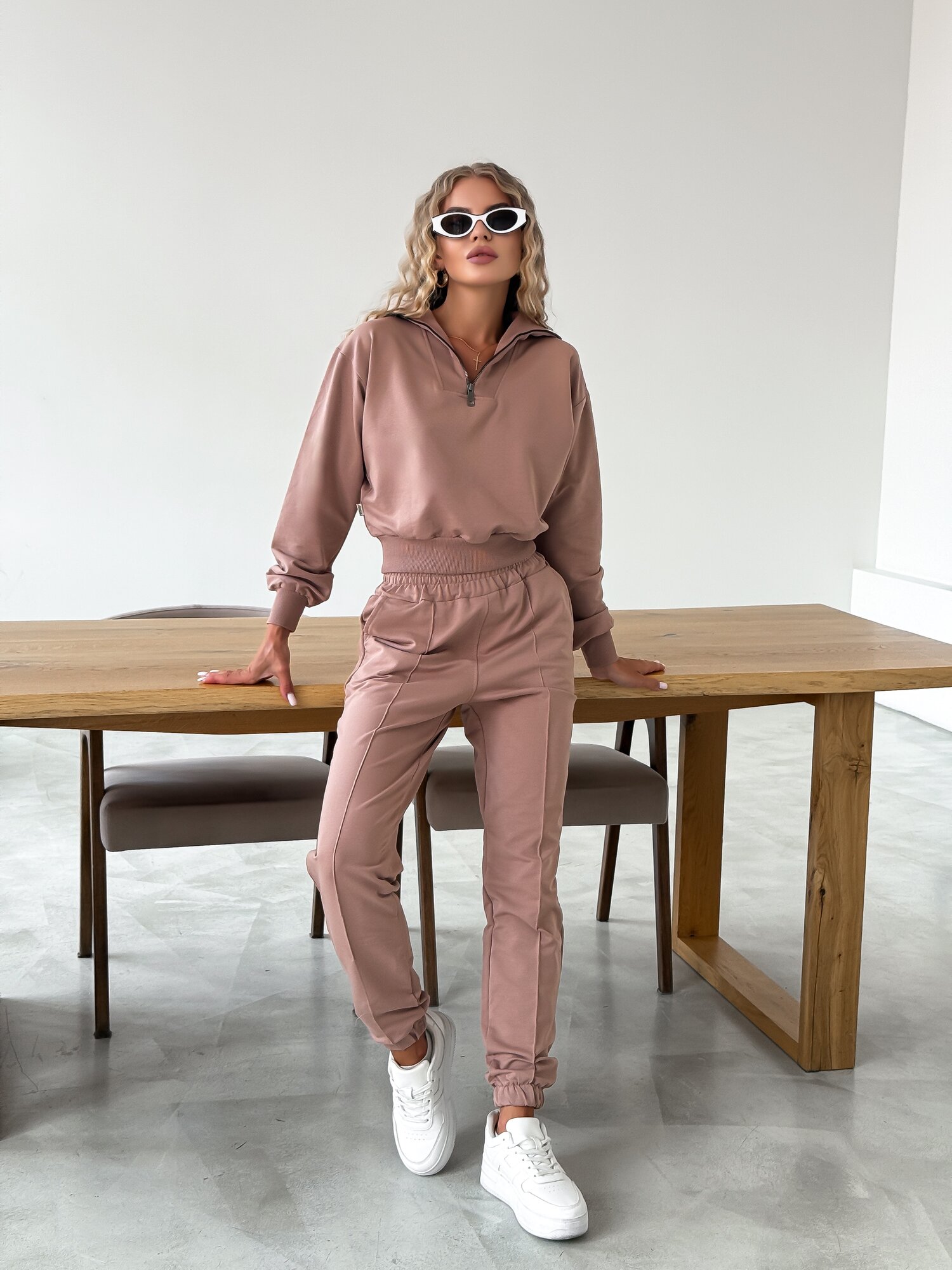 Костюм спортивный