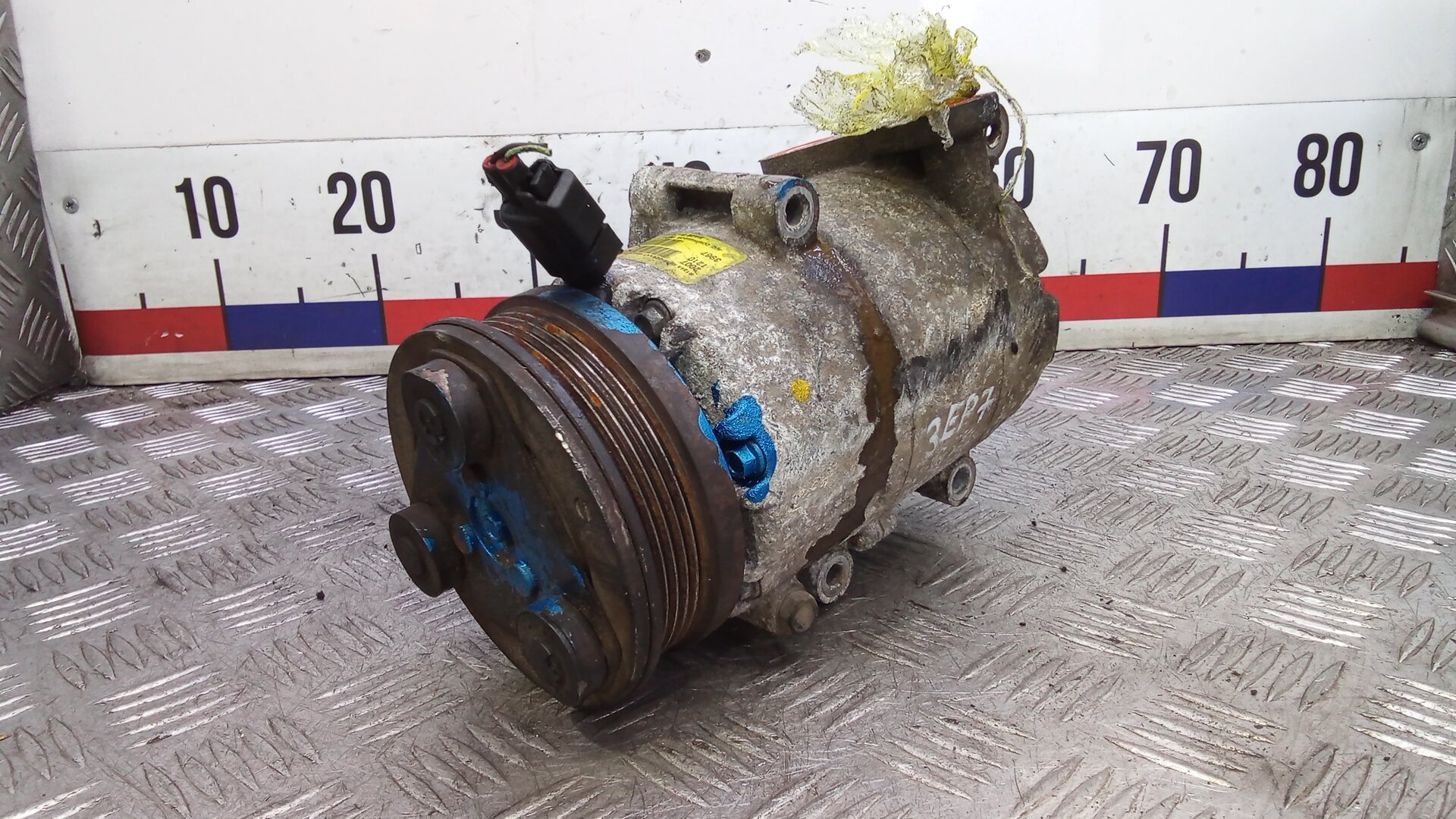 Компрессор кондиционера бензиновый FORD FOCUS 2