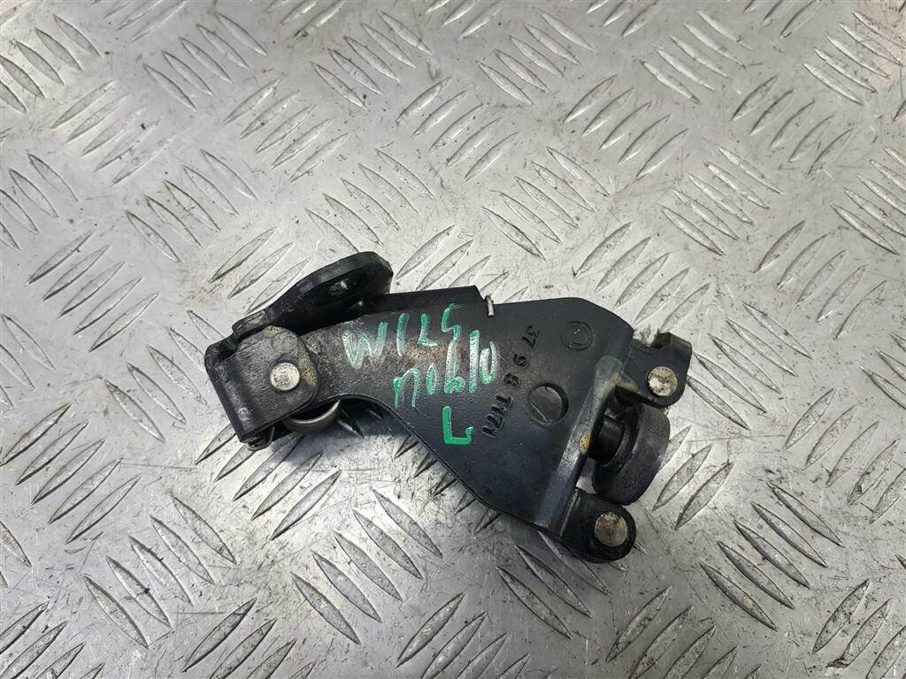 Ролик двери сдвижной левый Б/У для Fiat Doblo I рестайлинг (2005—2015) 46843005