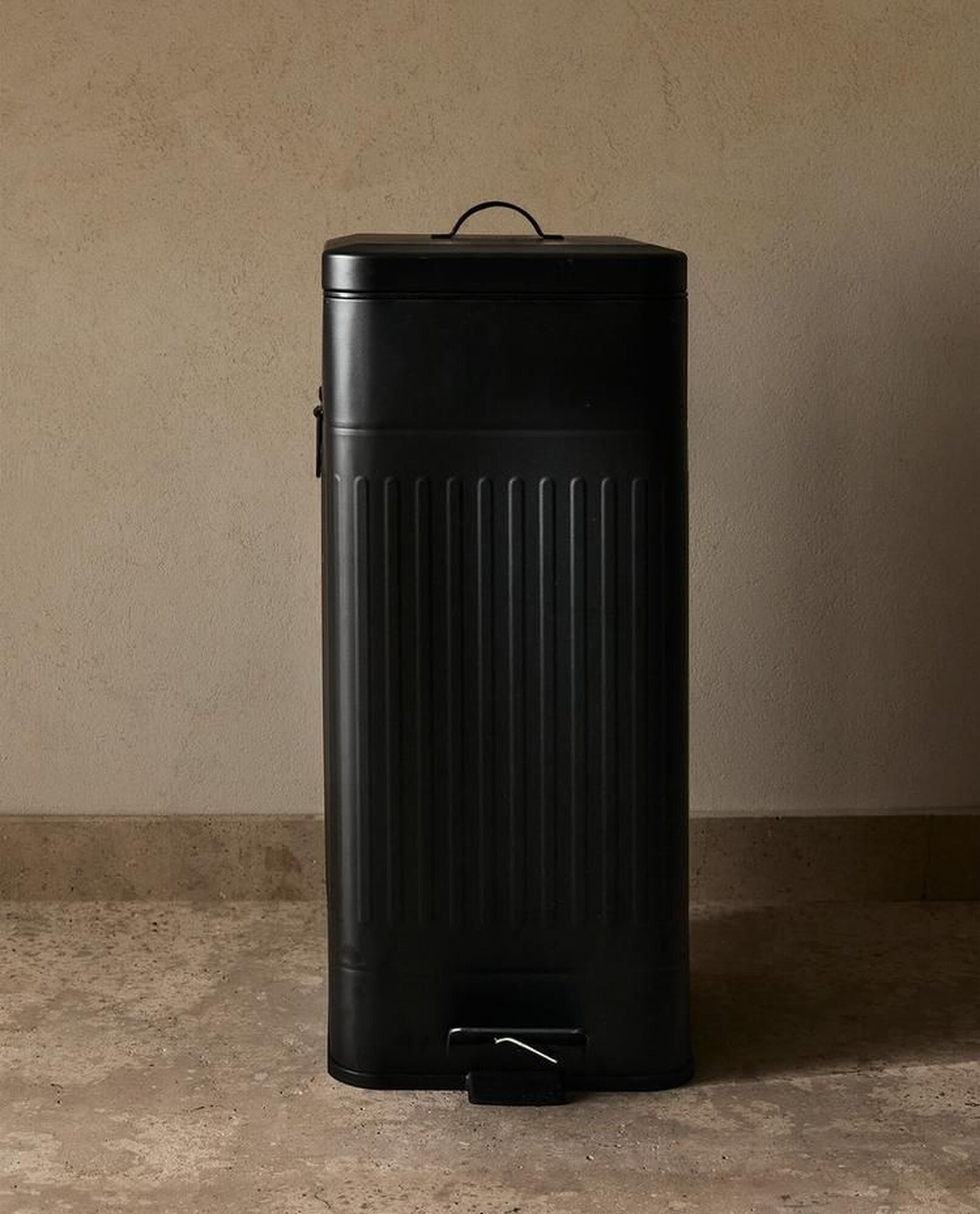 Большое мусорное ведро на 30 л, 64 x 27 x 27 см, черный, ZARA HOME, 2228/762-1