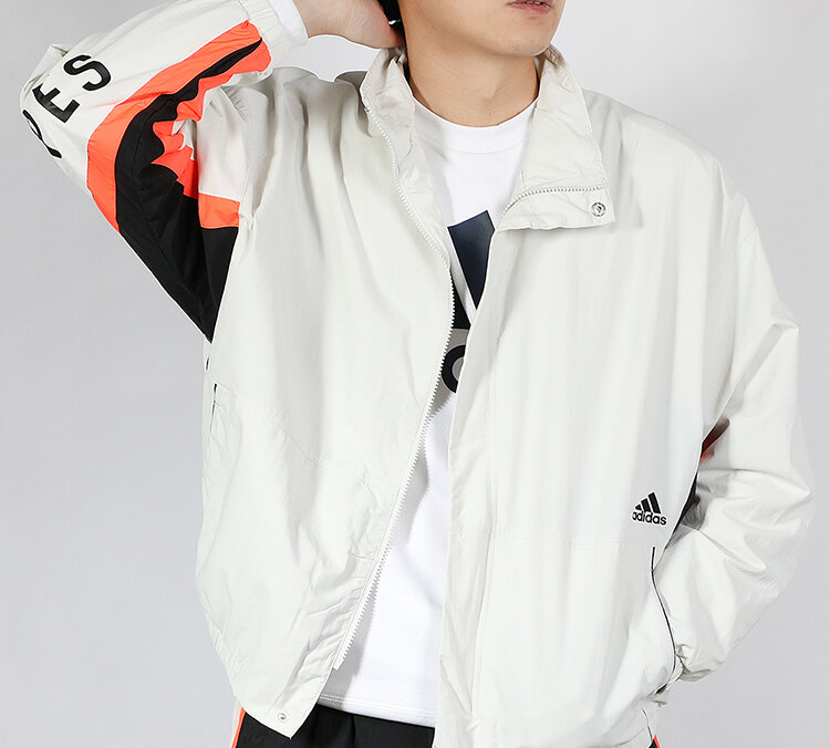 Куртка adidas, размер XL — фото 1