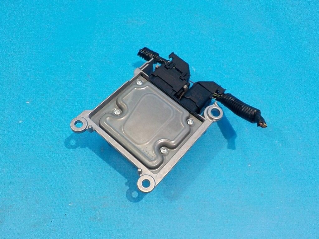 Блок SRS Ford Kuga 1 2008-2012 1667758 - Б/У