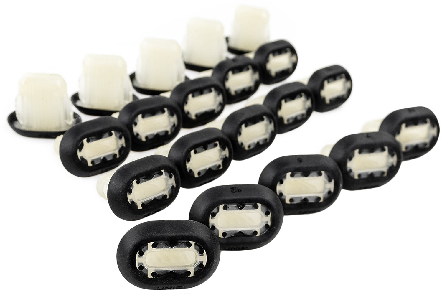 Комплект закладных клипс (пистонов), 20 шт на Лада Веста, Веста NG, Ларгус, Ларгус FL, Икс Рей, Искра, Renault