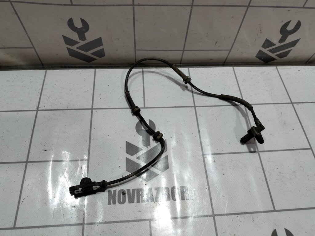 Датчик ABS передний правый LADA VESTA 15-19