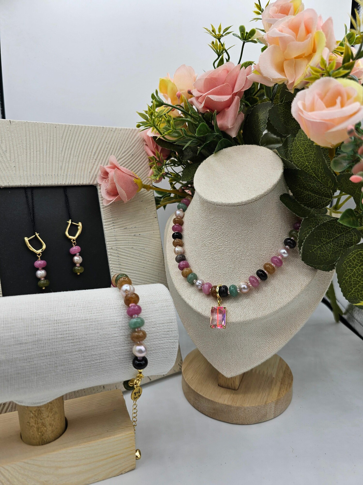 Комплект бижутерии: колье, хрусталь, турмалин, жемчуг культивированный