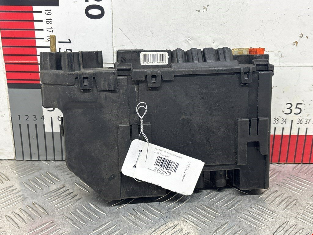 Блок предохранителей Mercedes S-Class (W221) A2215400750 арт. 2260426