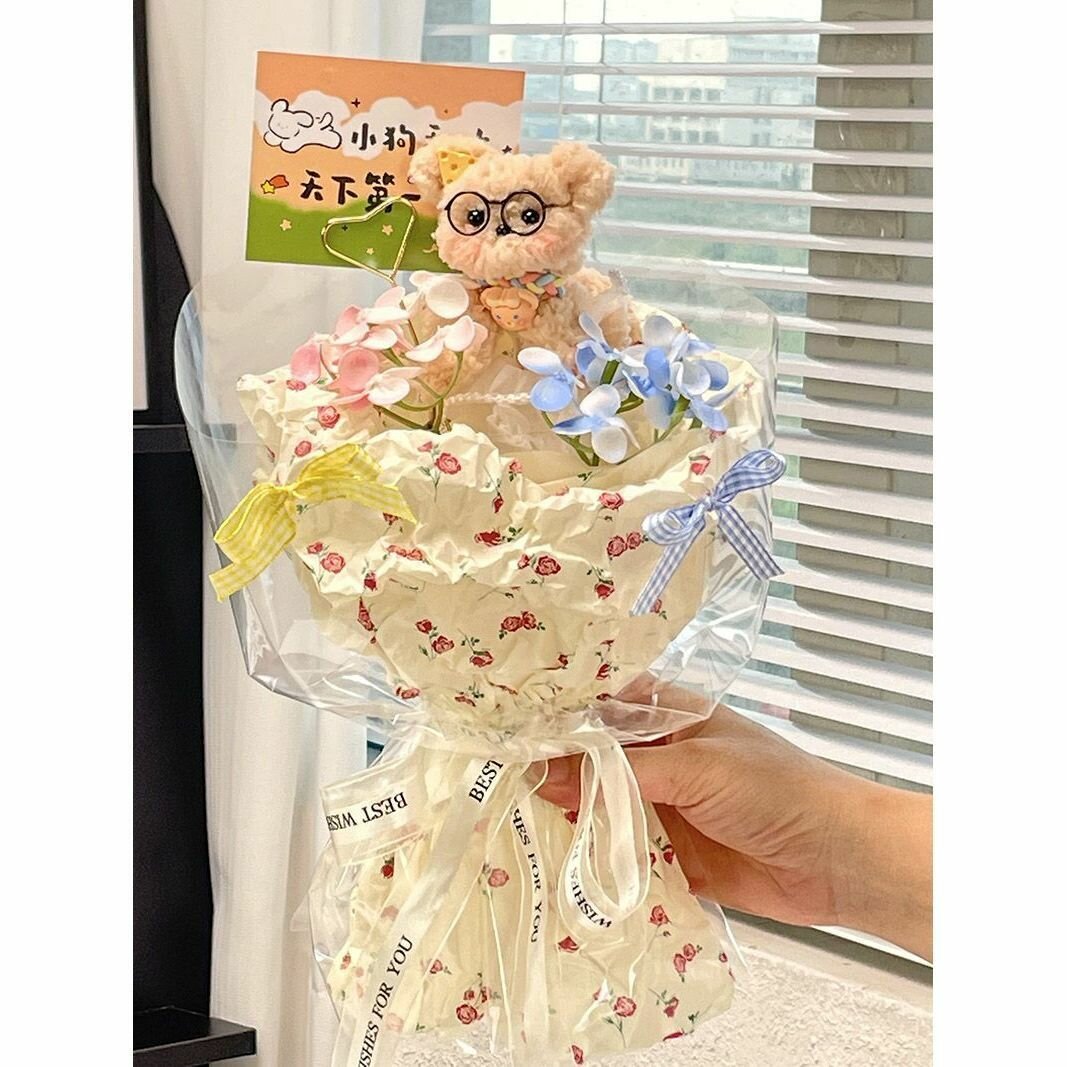 Букет из игрушек