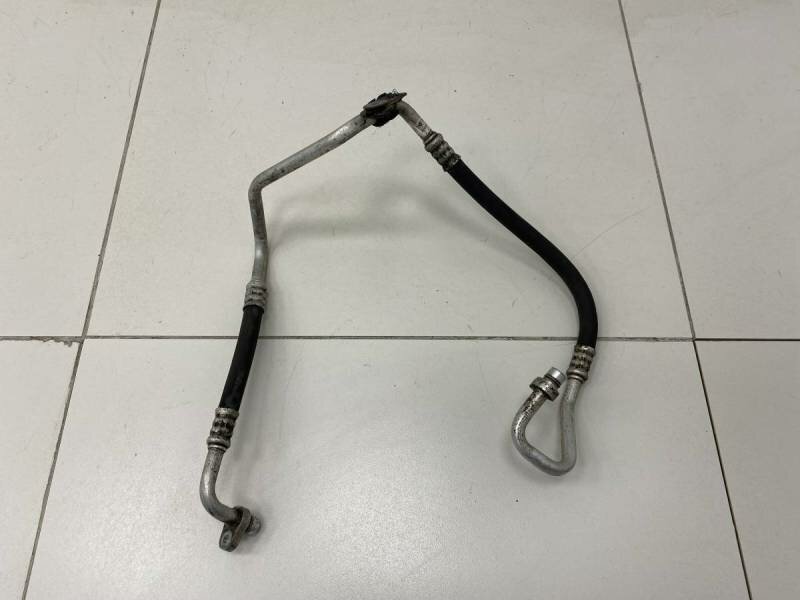 Трубка кондиционера Renault Fluence 2010-2017 кат.номер: 924900016R