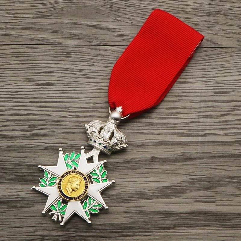Репродукция почетного легиона, серебро, 1 шт.