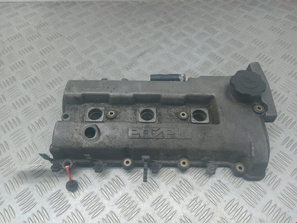 Крышка клапанная Mazda 323 BJ арт. 2248303
