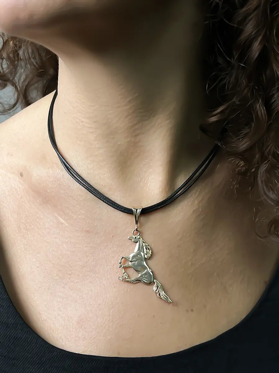 Подвеска, шпинель