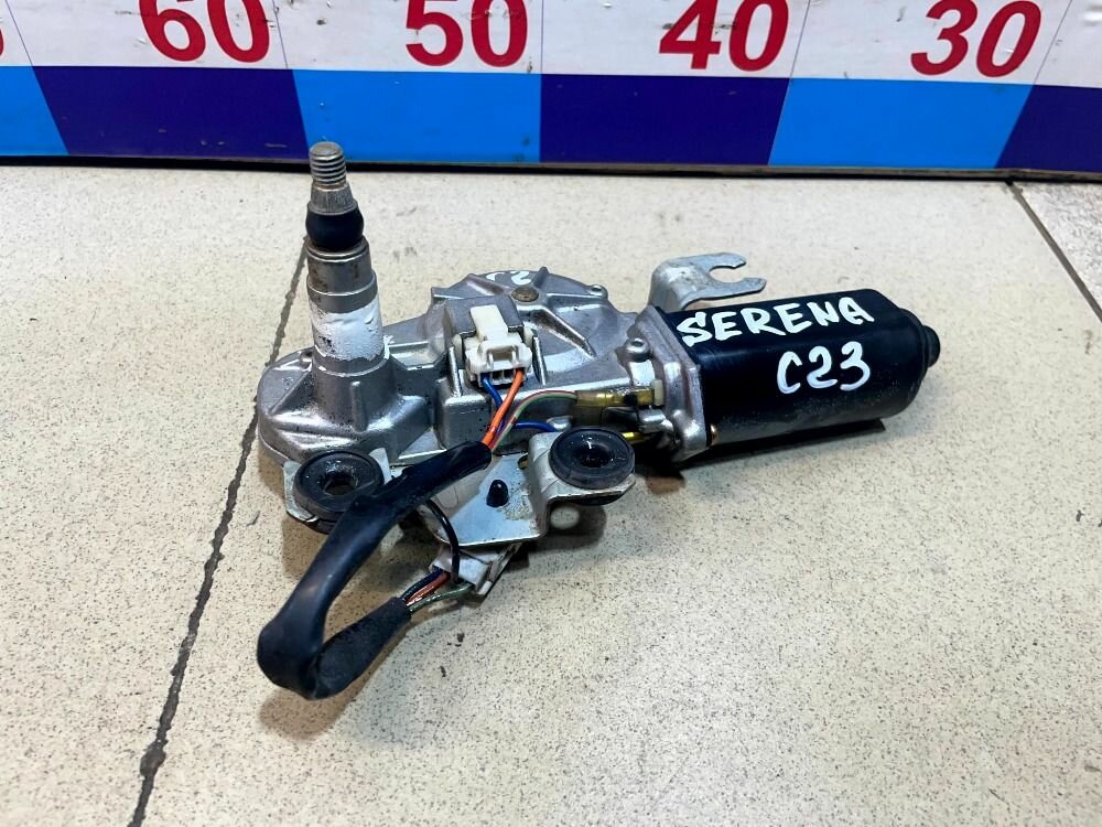 Моторчик стеклоочистителя задний Nissan Serena C23