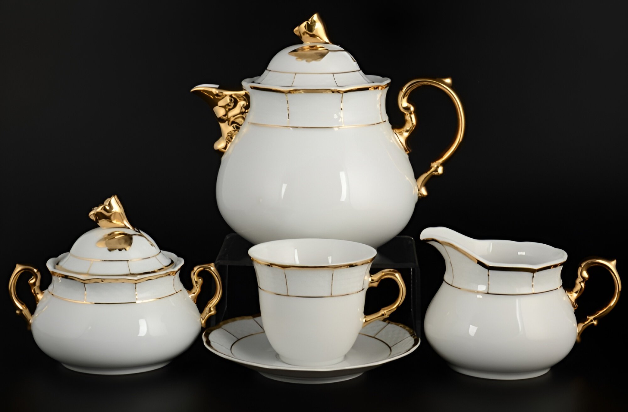 Чайный сервиз Thun Менуэт, 15 предметов, на 6 человек, с золотой отводкой