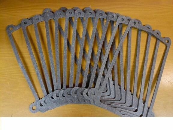 840-1003270 Прокладка крышки клапанов (паронит) 12 шт