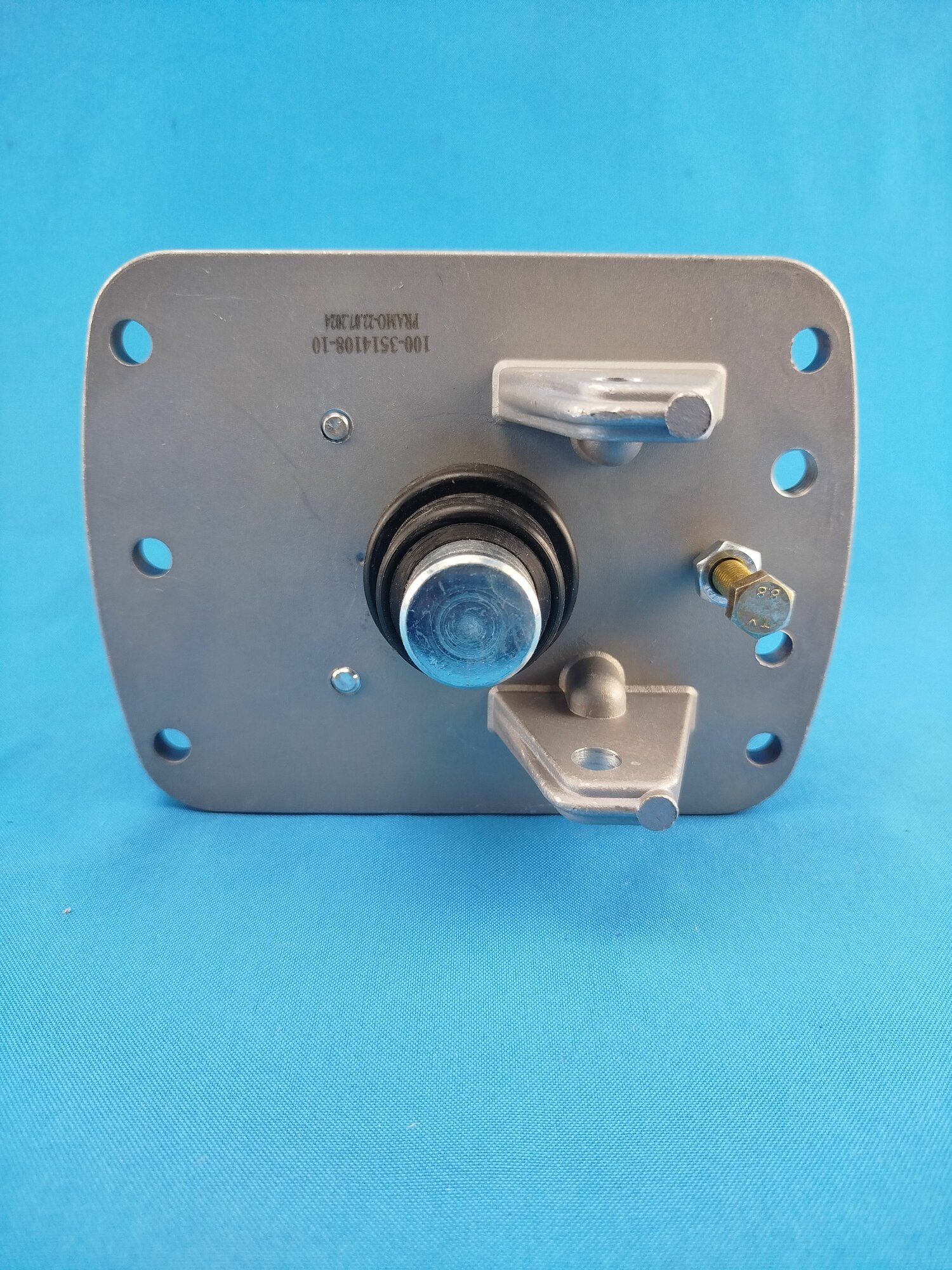 Кран тормозной "прамо" для автомобилей КамАЗ 5297, 4308, Урал 4320 2-х секционный подпедальный