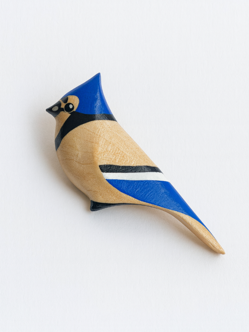 Брошь, дерево