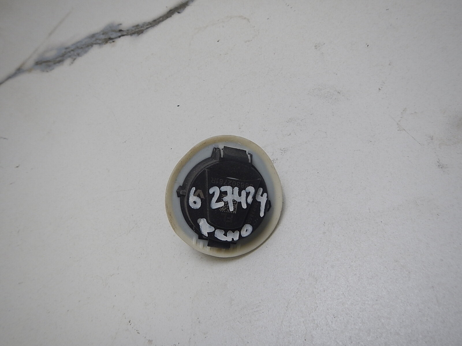 Б/У Датчик AIR BAG, Renault (Рено)-KAPTUR (16-) RENAULT KAPTUR (16-) Без видимых повреждений. 627424 RENAULT арт. 988302...