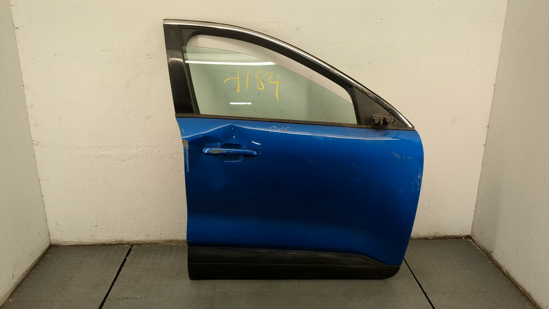 Дверь боковая (легковая) правая передняя Ford Escape Б/У