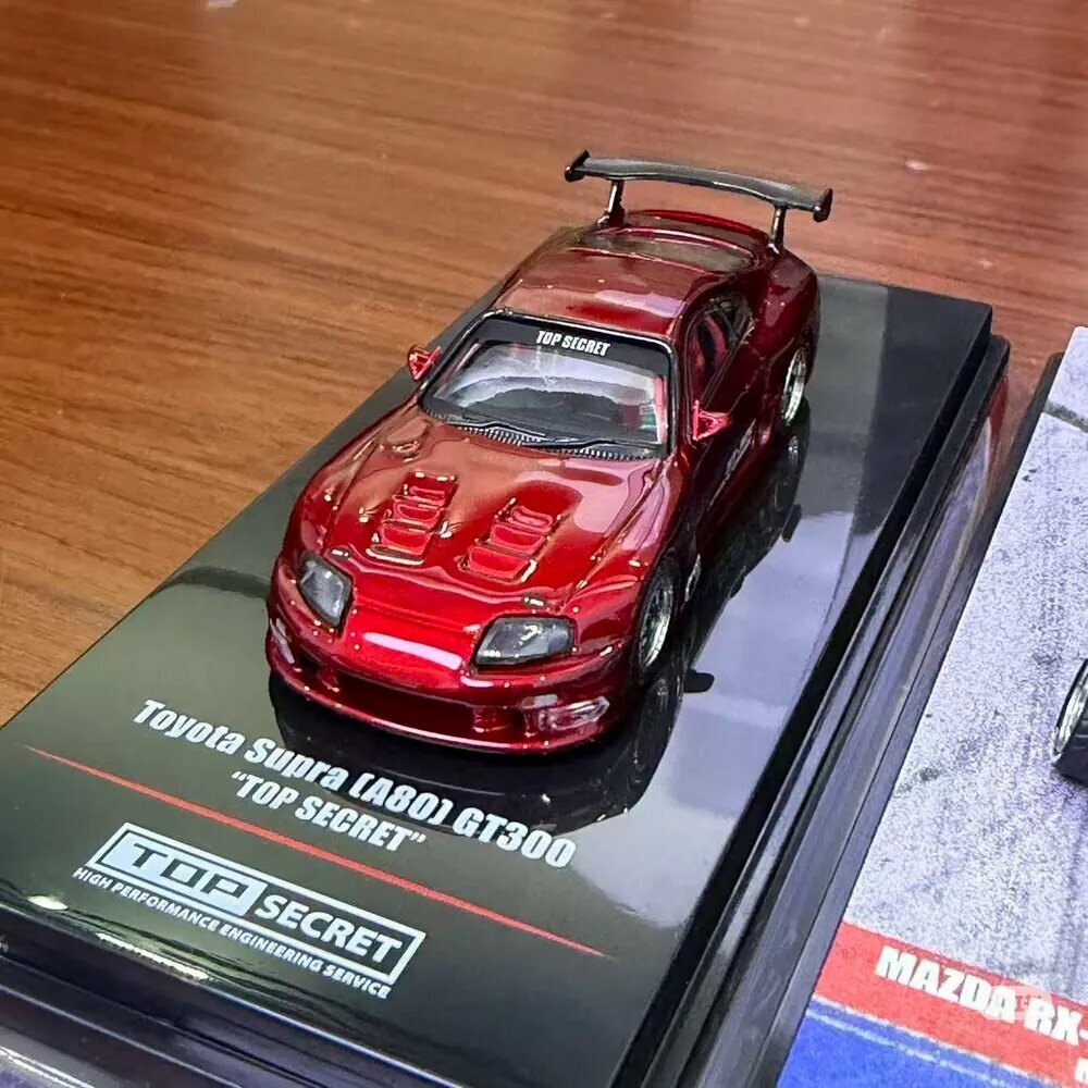 Машинка INNO 1:64 TOYOTA SUPRA A80 TOP SECRET Red Легковая модель автомобиля