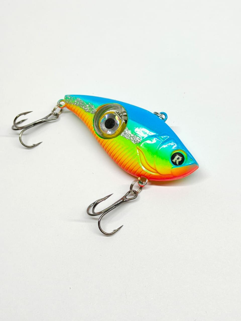 Раттлин цикада со светодиодами (электронная блесна) мигающий, триколор, 60мм, 15 гр. цвет: 11UV