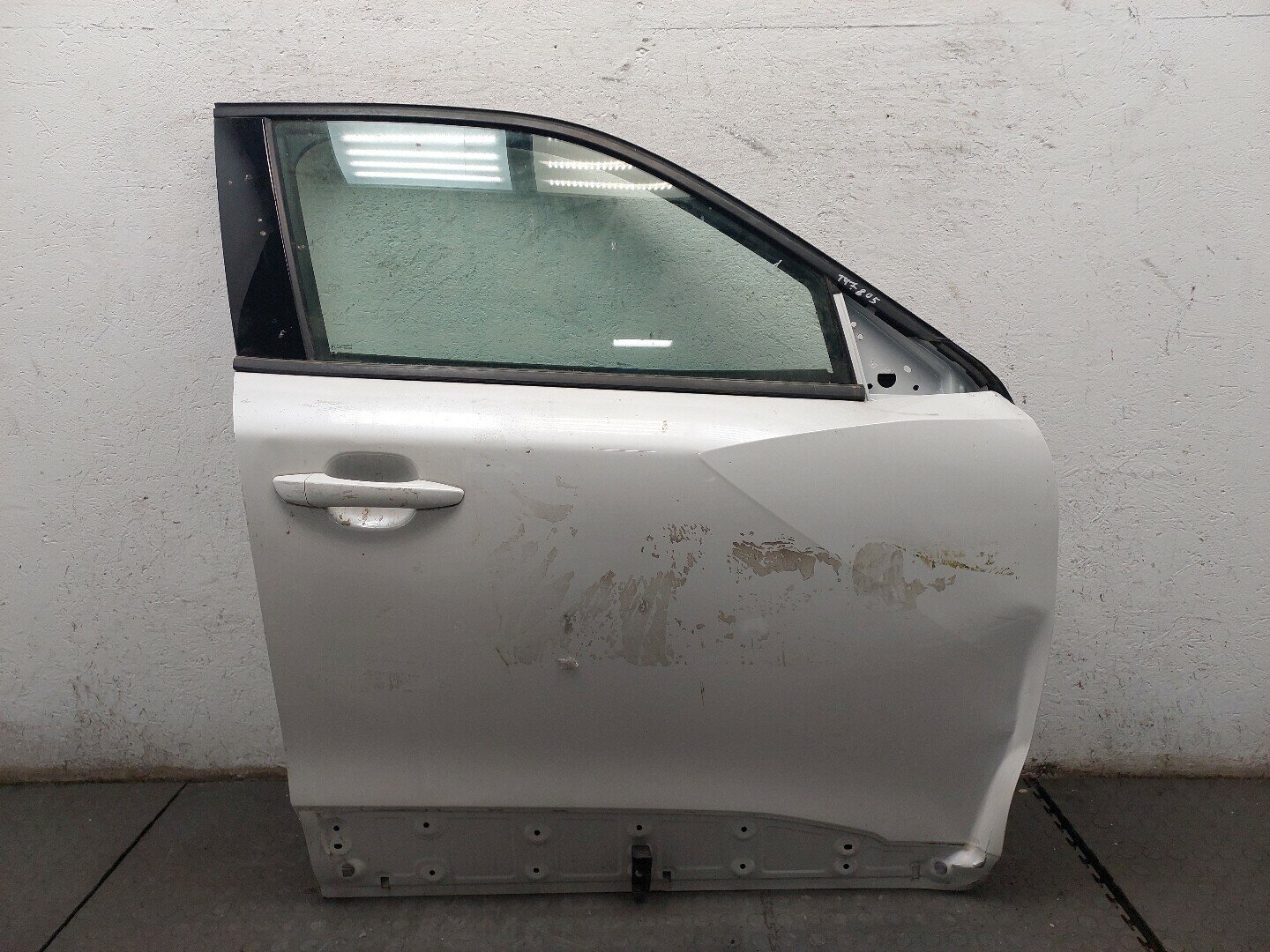 Дверь боковая (легковая) правая передняя Peugeot 2008 Б/У