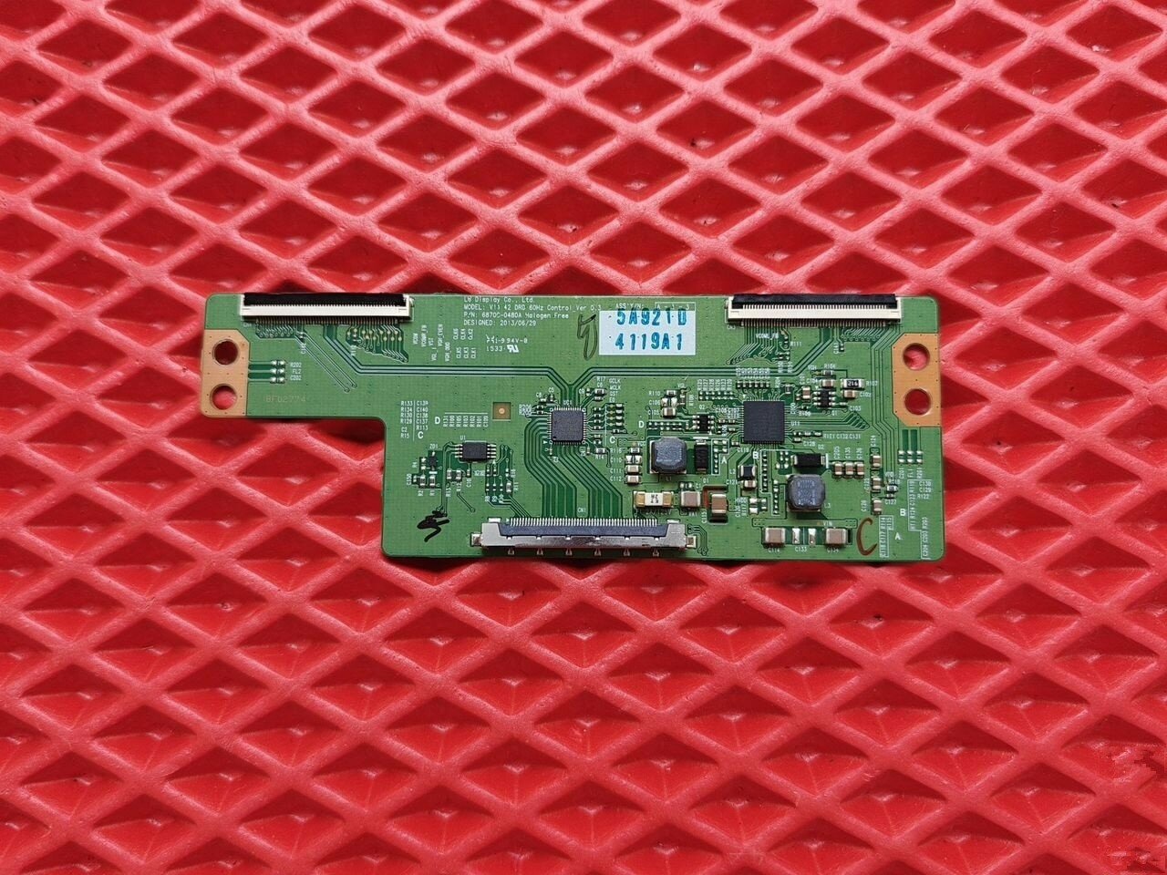 Модуль (T-CON) 6870C-0480A для телевизора LG 42LF550V-KIR7 в надёжной упаковке