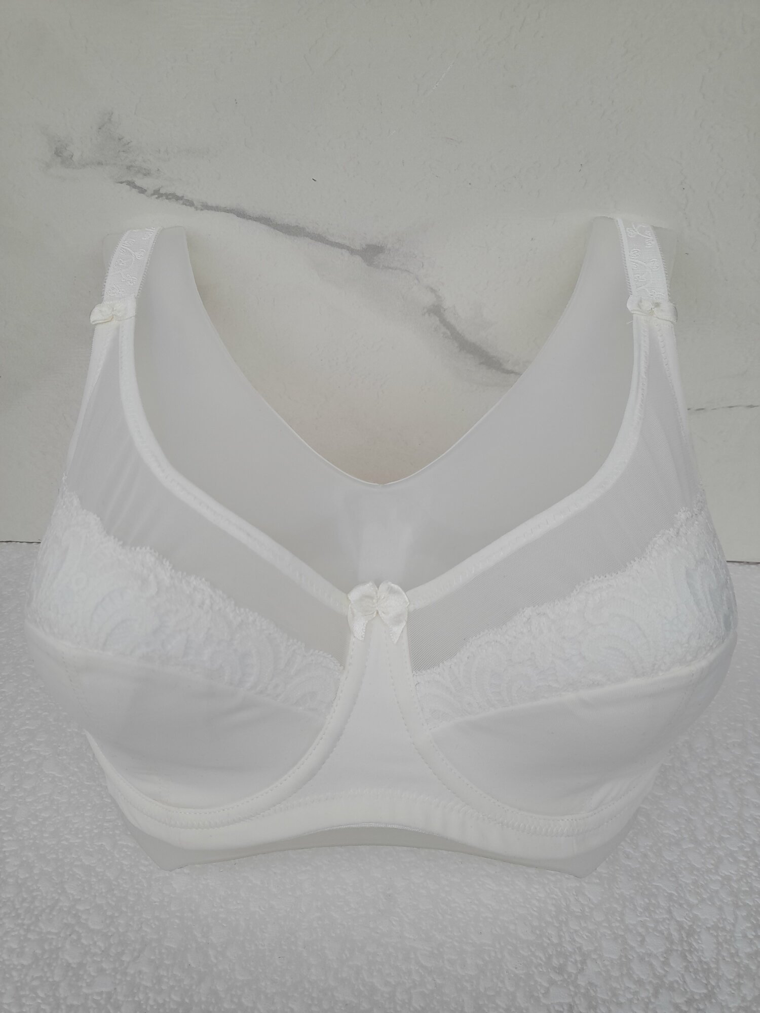 Бюстгальтер