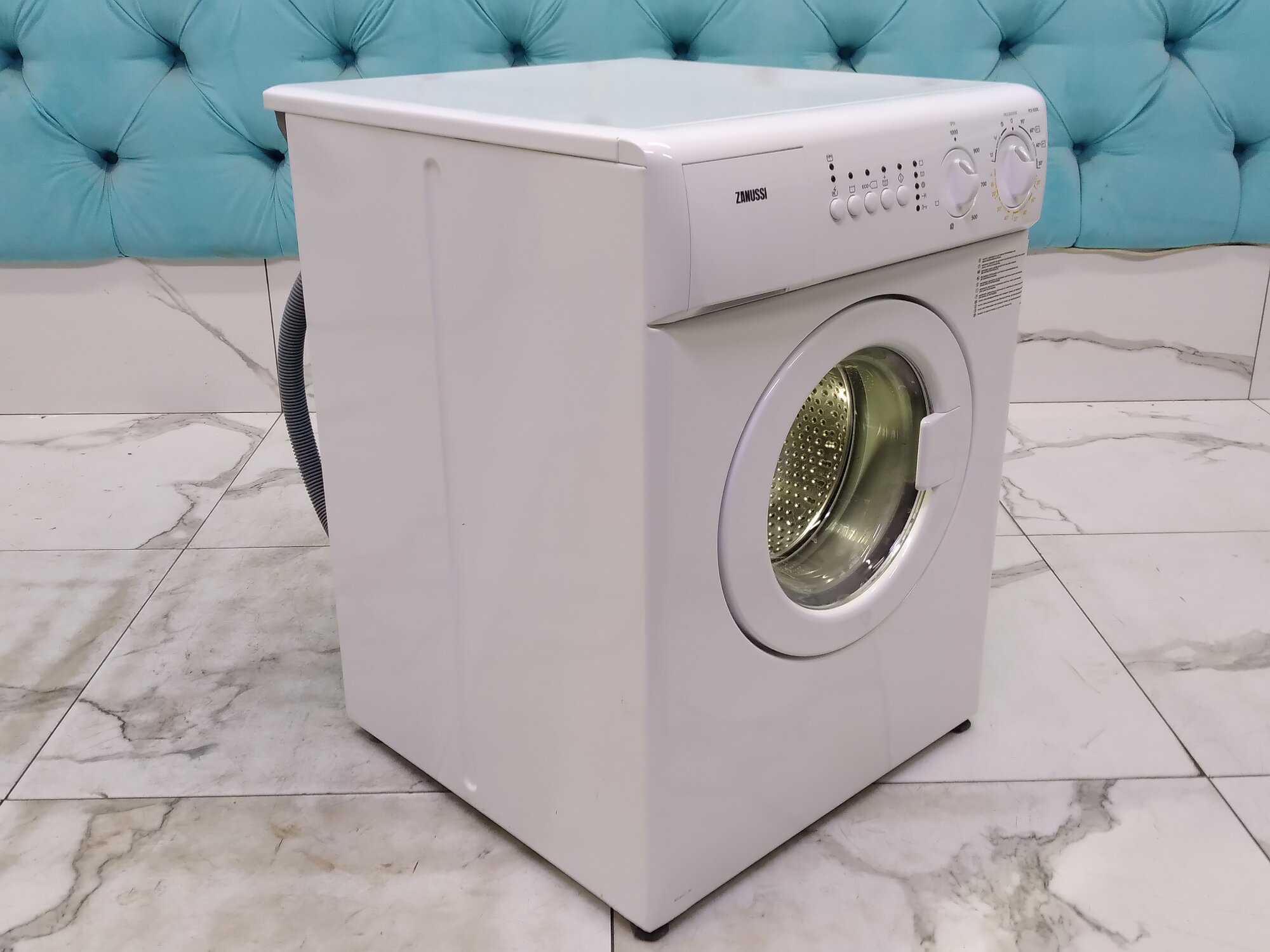 Стиральная машина Zanussi FCS102OC, 3.5 кг загрузки, 1000 оборотов