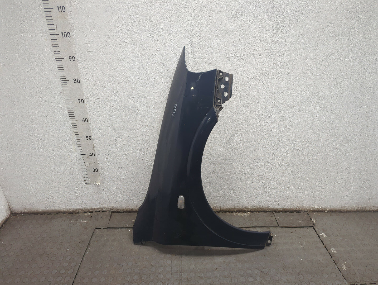 Крыло правое переднее Opel Astra G Б/У