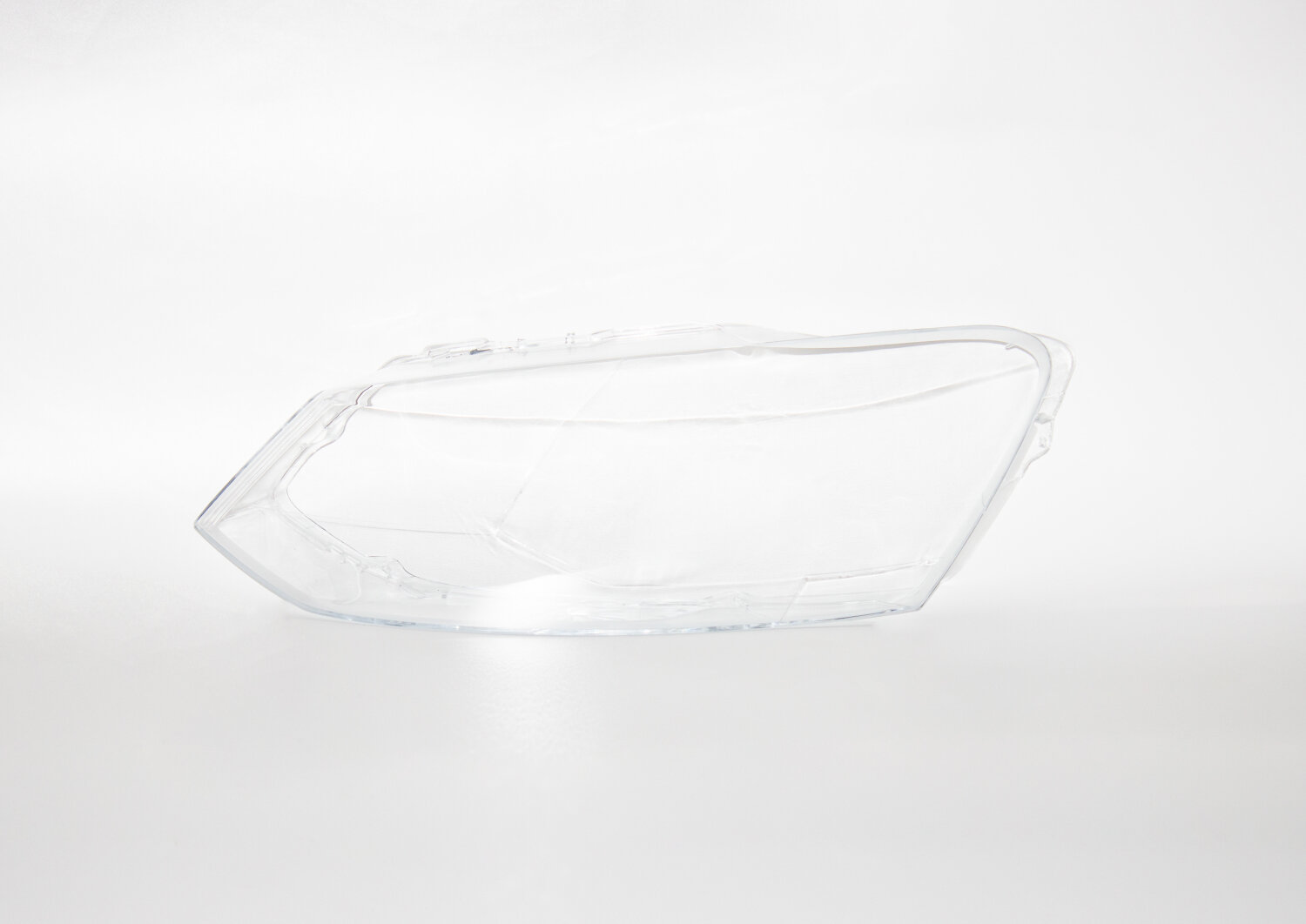 Стекло фары VOLKSWAGEN POLO 5 (2009-2015) (левое)