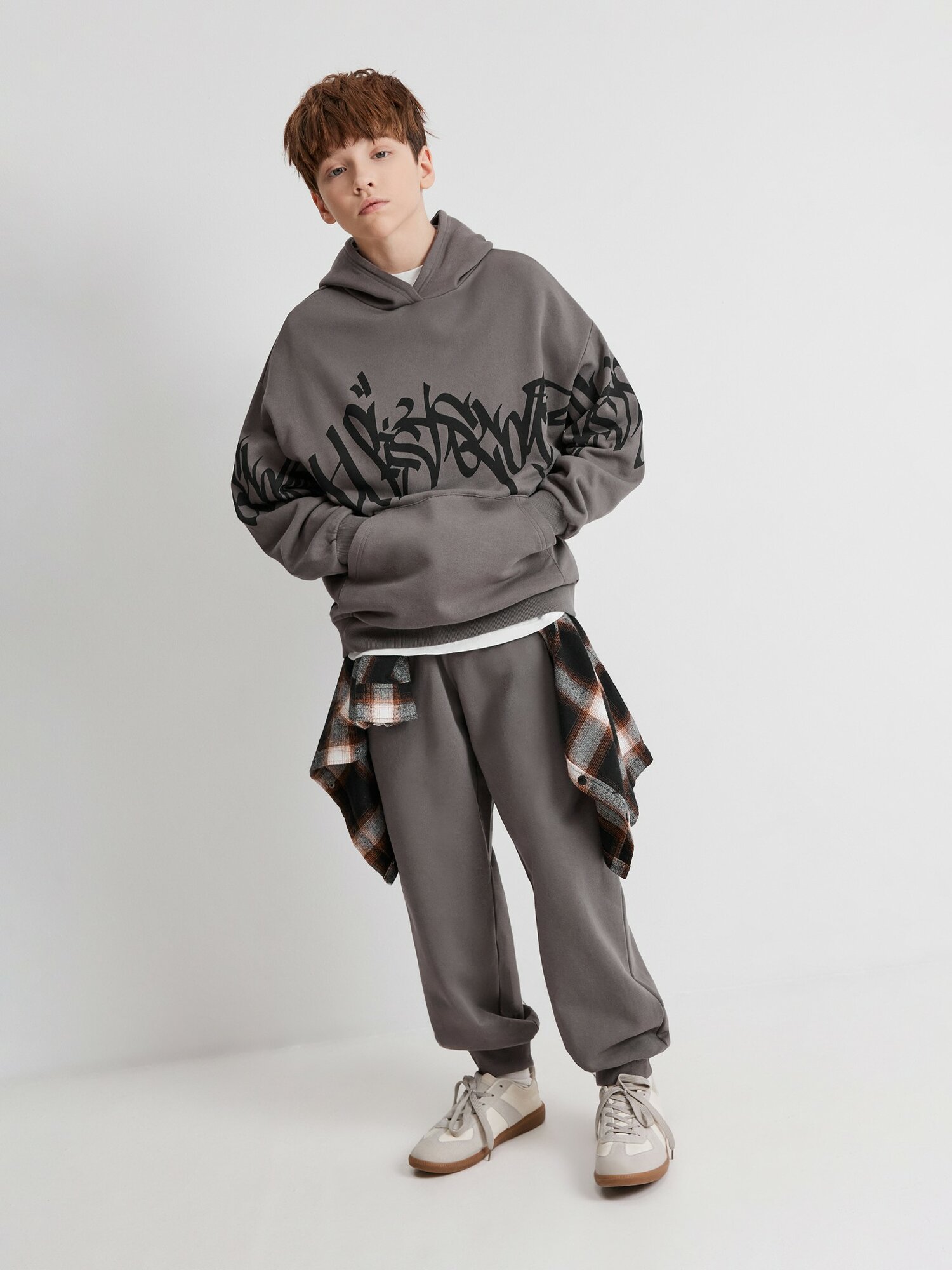 Брюки спортивные