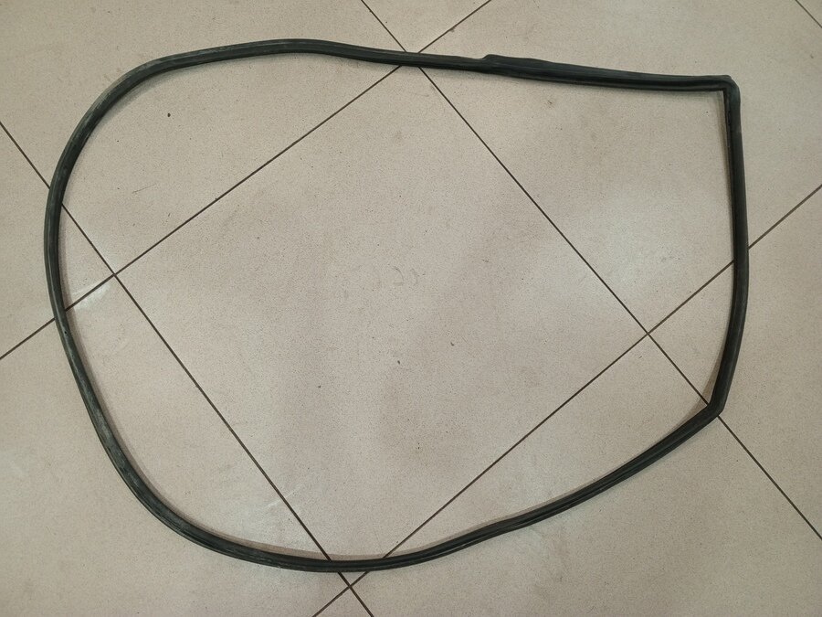 Уплотнитель двери задней правой от Chevrolet Lacetti J200 2003-2013