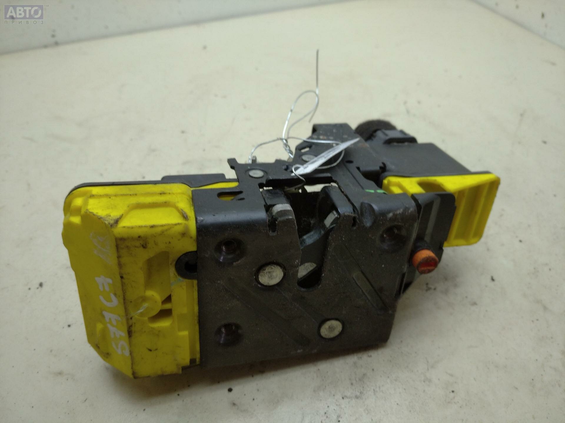 Замок двери задней левой Volvo V70 (2000-2007)