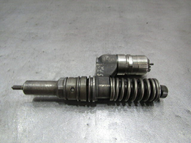 Насос-форсунка топливная двигателя D12 Volvo FM, FH