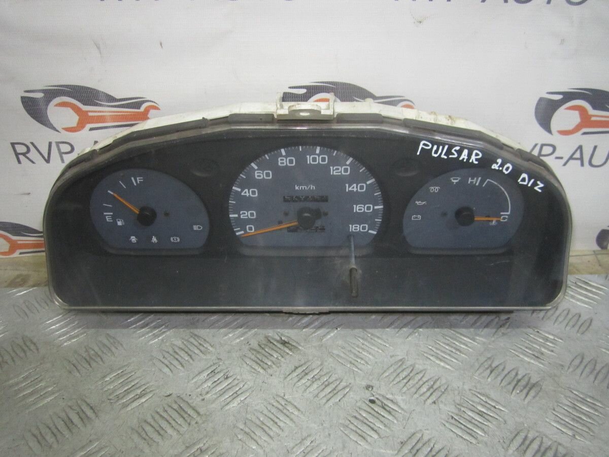 Панель приборов Nissan Pulsar N15 2.0D Правый руль 123123