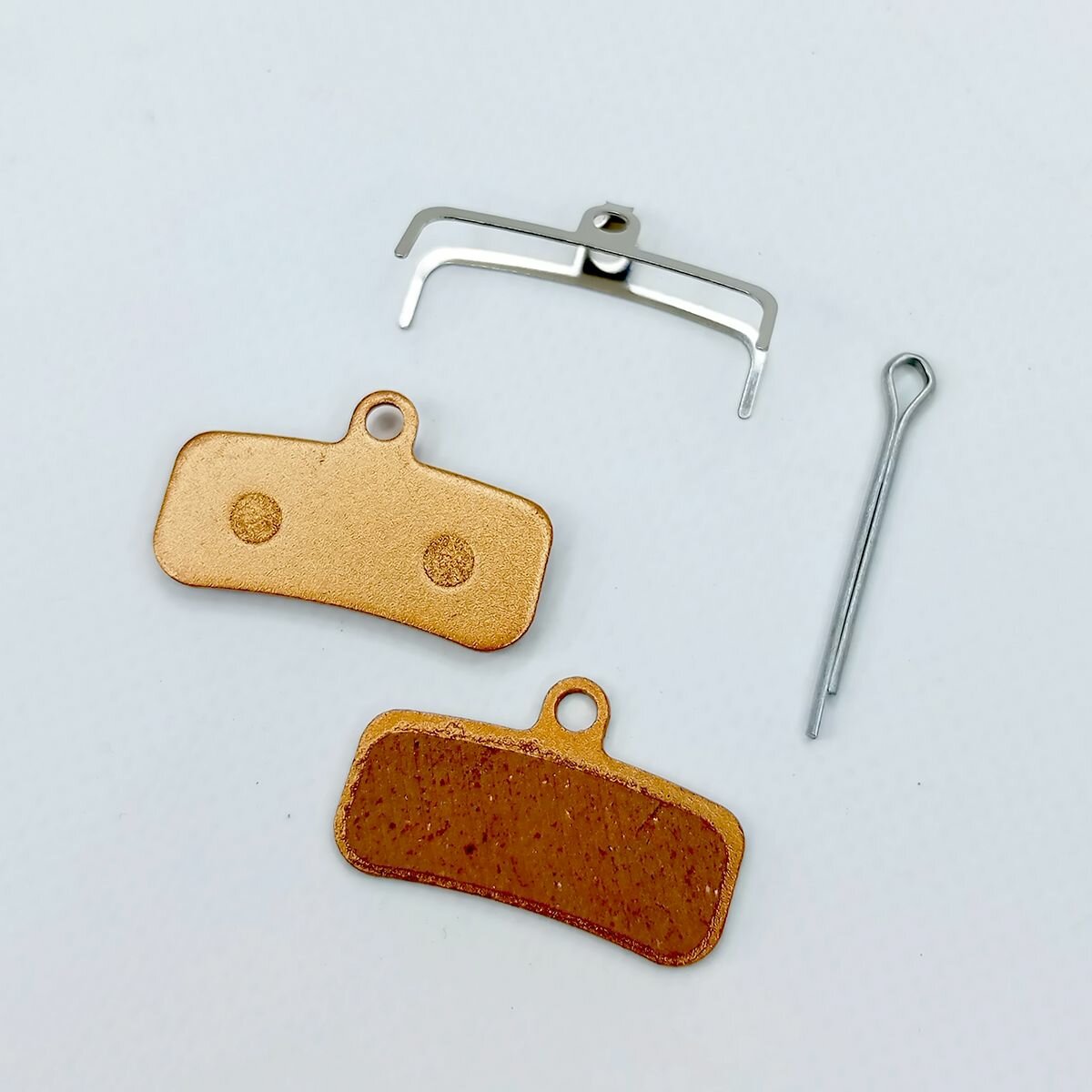 Колодки тормозные для Shimano Saint / Zee, Sur-Ron / Talaria с радиатором охлаждения, Semi-Metallic Pads, пара