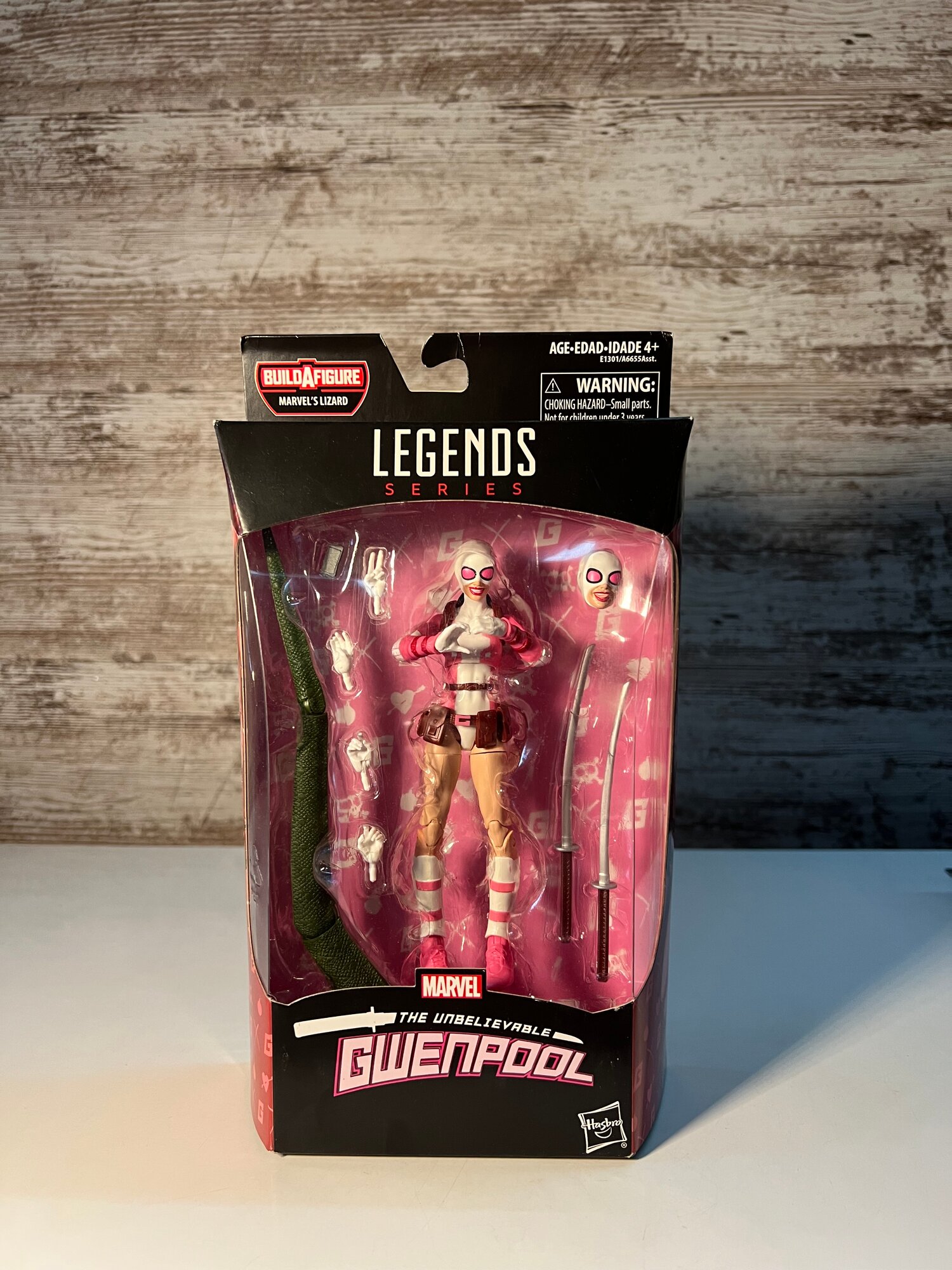 Фигурка Гвенпул, Марвел, Legends Series, The Unbelievable Gwenpool, 16 см от Hasbro
