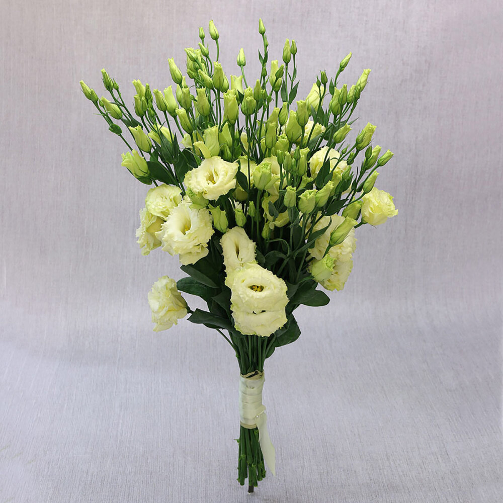 Монобукет Букет Маркет "Эустома", 11 бутонов, 45см, белый, в плёнке