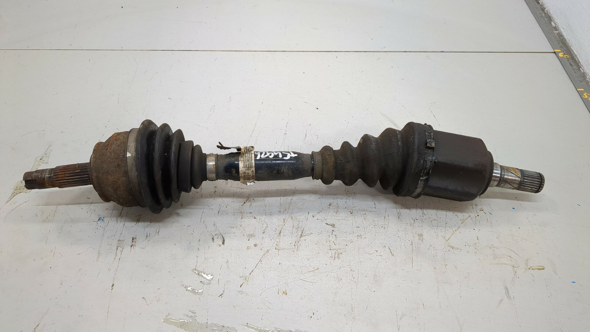 Полуось (вал, шрус) левая передняя Fiat Doblo Б/У