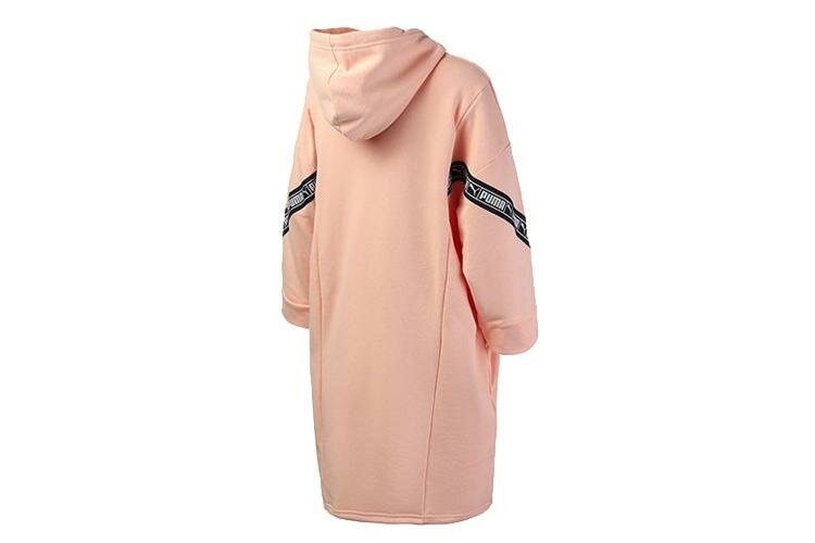Платье Sporty Collection