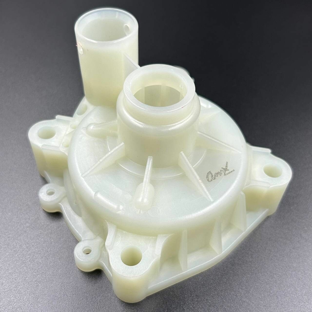 Корпус помпы охлаждения Yamaha 115-250 (Omax)